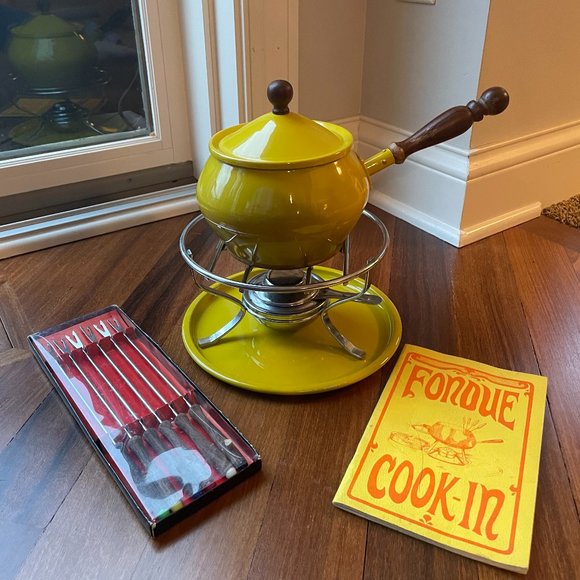 Kitchen | Vintage Fondue Set Harvest Gold Yellow | Poshmark